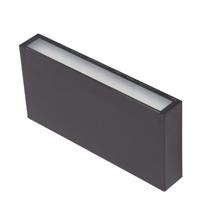 Arandela LED Externa Bivolt Marrom IP65 | Leroy Merlin