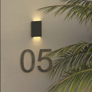 Arandela LED Externa Bivolt Preta IP65 Avant Iluminação | Leroy Merlin
