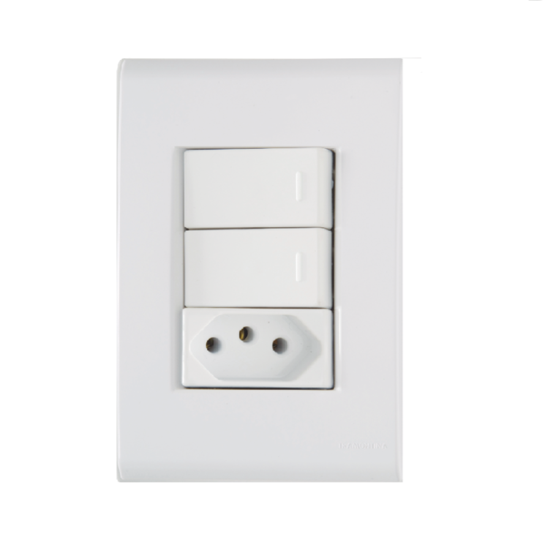 Conjunto 2 Interruptor Simples + Tomada 2p+t 10a 4x2 Tramontina Liz | Leroy Merlin