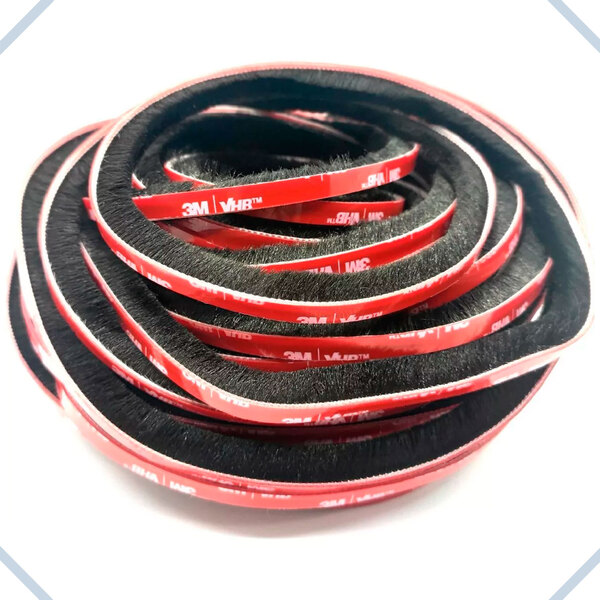 Fita Veda Fresta Escova Vedação Ads 7x5 Preto 10 M | Leroy Merlin