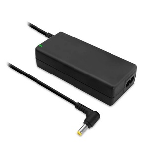 Fonte Para Notebook Universal 65w 19v Comtac 9387 | Leroy Merlin