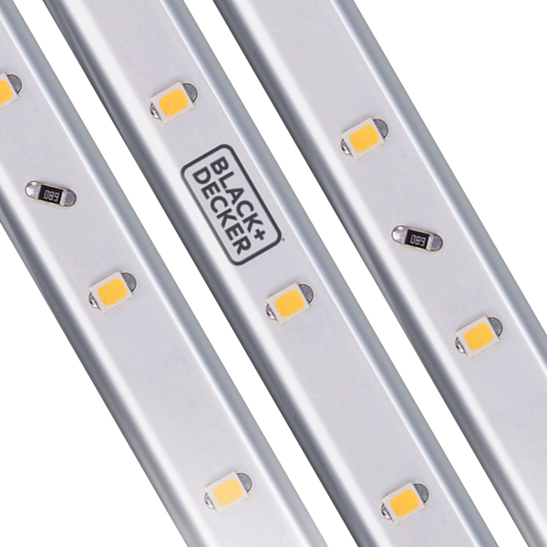 Fita de Led Luz Amarela IP67 5W 220V Black & Decker 10m | Leroy Merlin