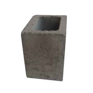 Meio Bloco de Concreto 14x19x19cm LA-J Lucas | Leroy Merlin