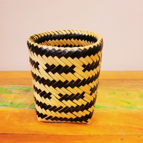 Mini Urutú (cesto) De Arumã Etnia Baniwa 10 X 10 Cm - Mod. 13 | Leroy ...