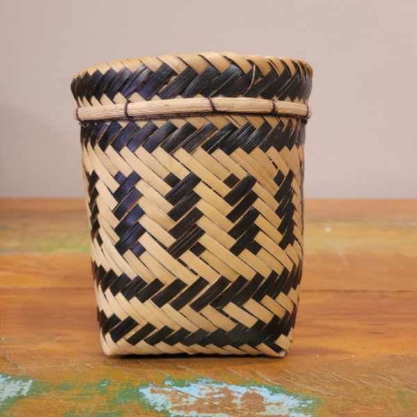 Mini Urutú (cesto) de Arumã Etnia Baniwa 10 X 10 Cm - Mod. 8 | Leroy Merlin