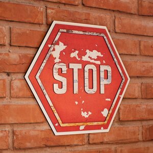 Placa Decorativa Stop Em Mdf Com Relevo - 43x37cm | Leroy Merlin