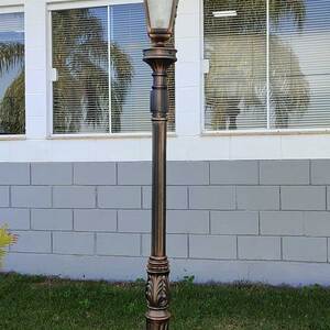 Poste Para Jardim Colonial Sinha Alumínio Cobre 1.80m 15002 | Leroy Merlin