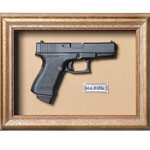 Quadro Decorativo Réplica Glock - Clássico | Leroy Merlin