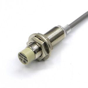 Sensor Indut. M12 Tr12-4dn3 Na+nf Npn 10-30vdc Cabo 2m 4 Fios - Sn 4mm - Aotoro | Leroy Merlin