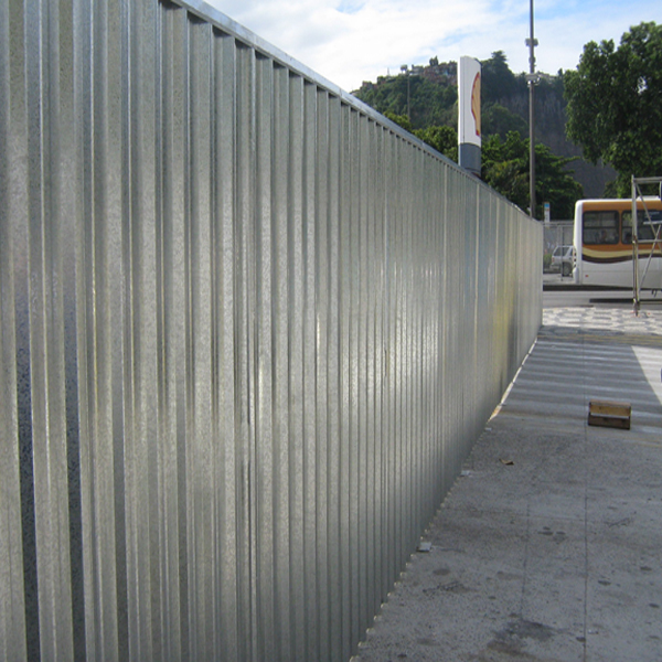 Tapume Metálico Aço Galvanizado para Fechamento de Obra em Módulo 2x2 ...