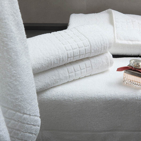 Toalha De Banho Hotel Linha Profissional Prime 500 G/m2 Branca 75 X 150 Cm Camesa - Branco ...