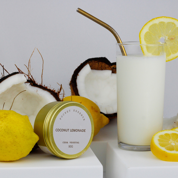 Vela Aromática Aroma Coconut Lemonade Pocket Essence 90g - Essence & Co | Leroy Merlin